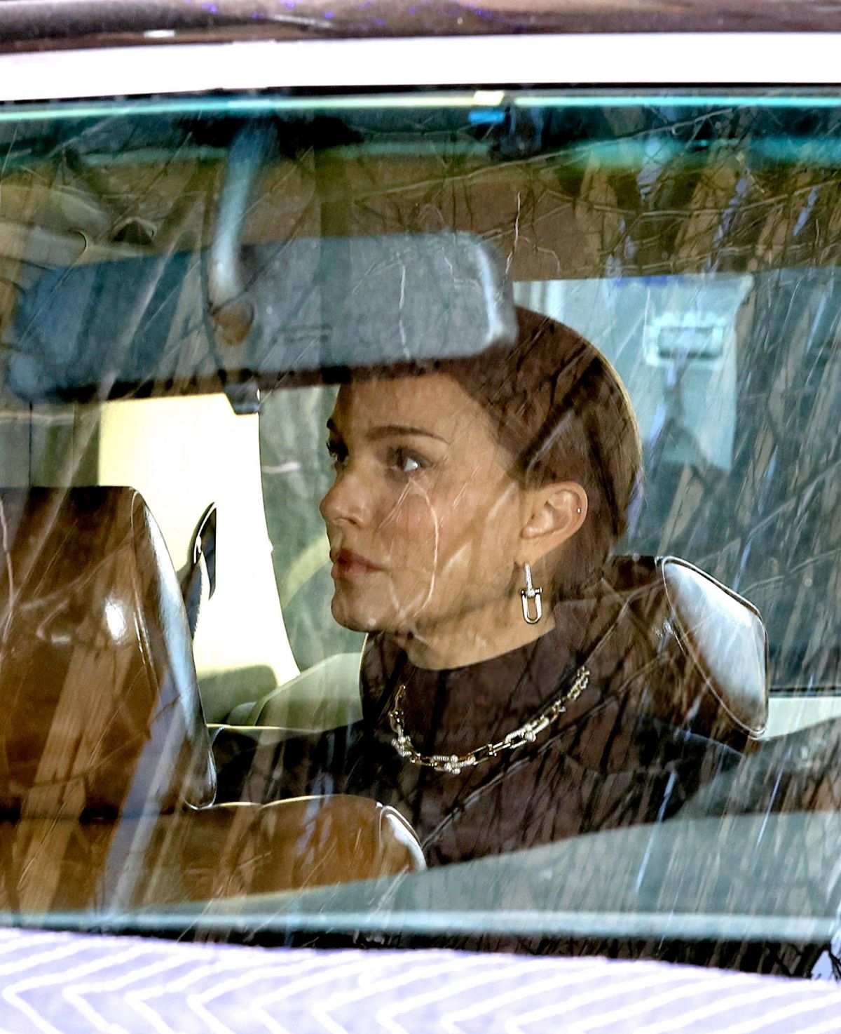NATALIE PORTMAN on the Set of a Tiffany & Co. Commercial in Central ...
