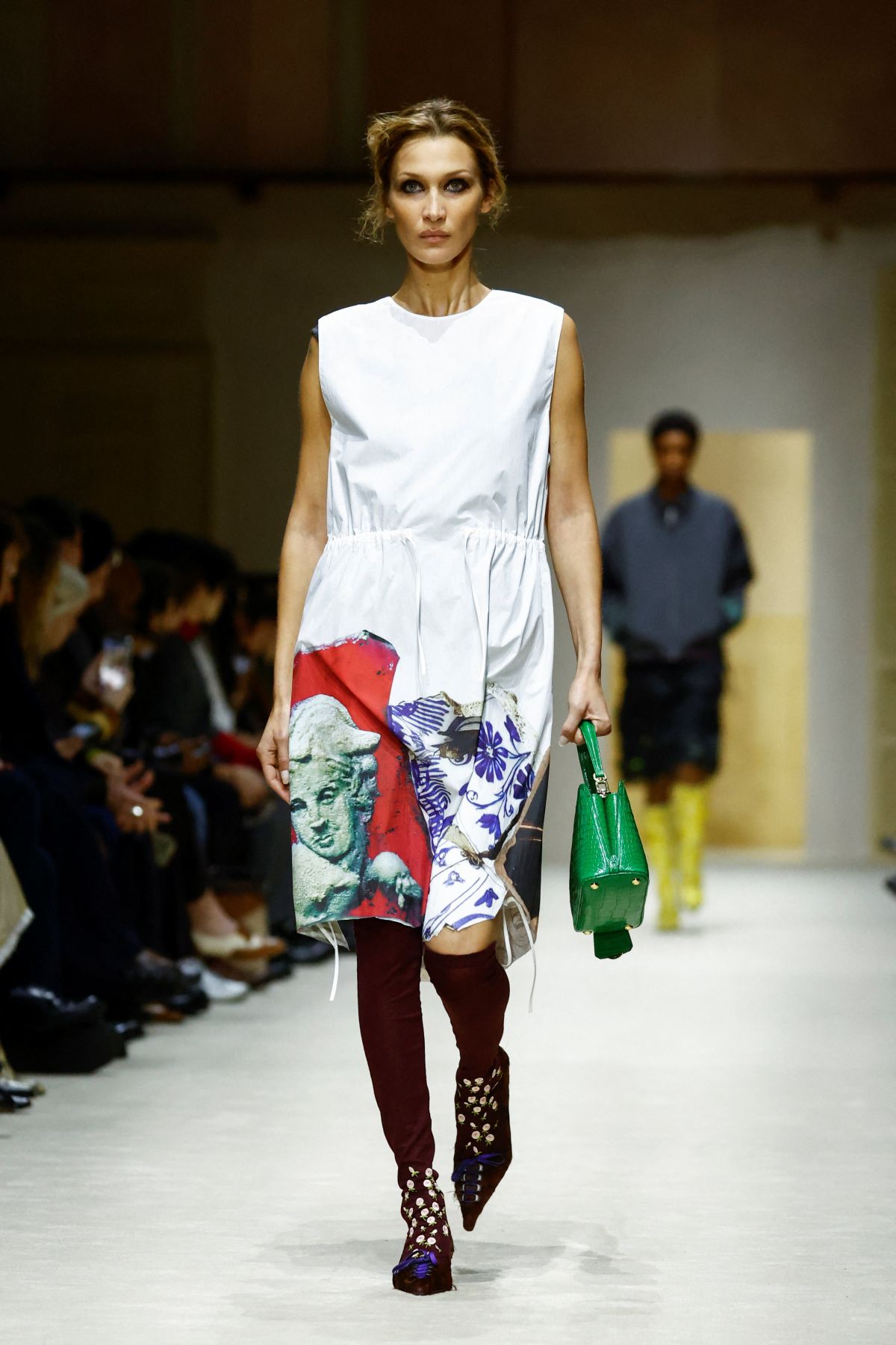 BELLA HADID Walks Runway At Prada Fall Winter 2026 Show At Milan BELLA HADID Walks Runway At Prada Fall Winter 2026 Show At Milan