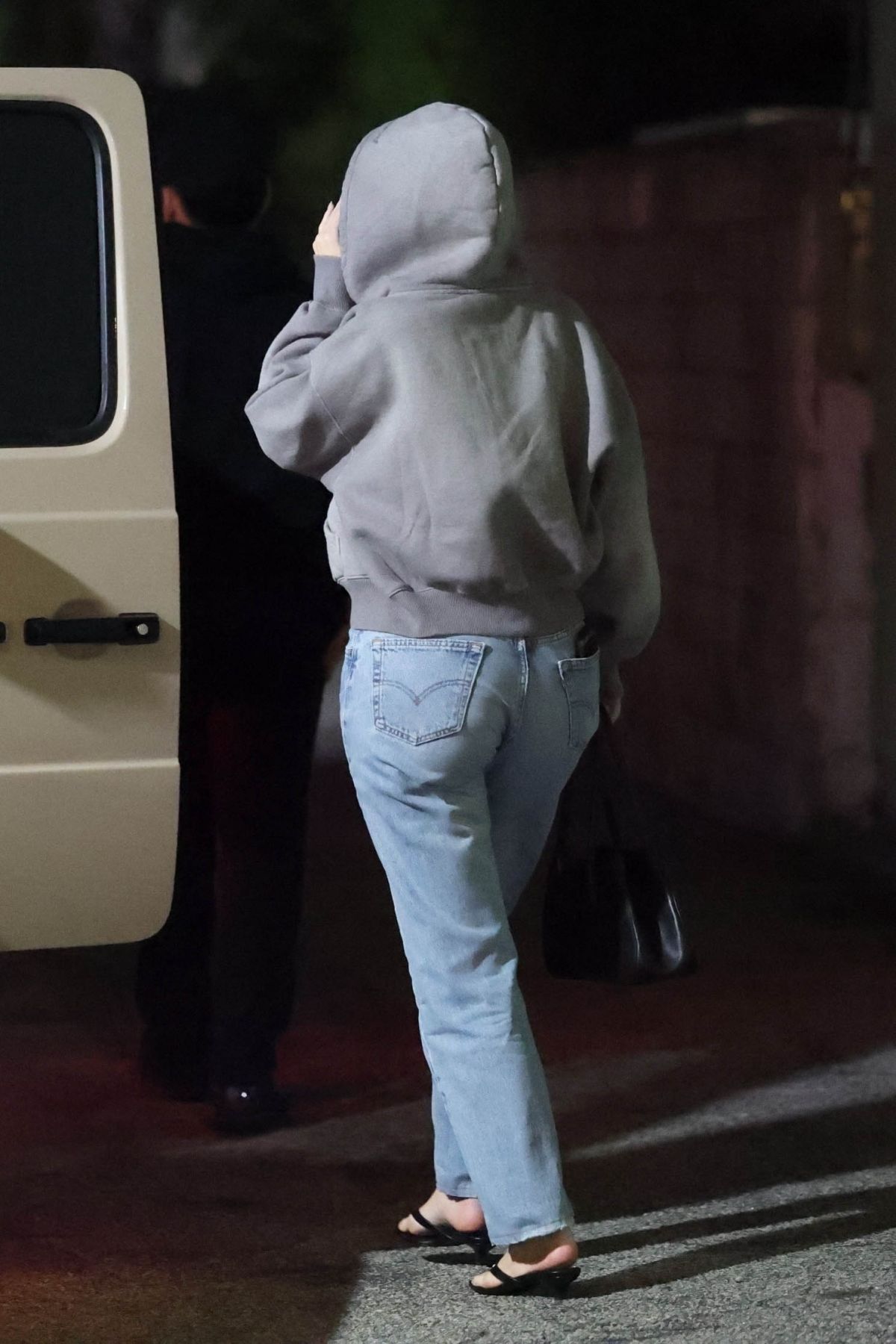 KYLIE JENNER Grabbing Dinner with Firiends in Los Angeles 03/04/2026 ...