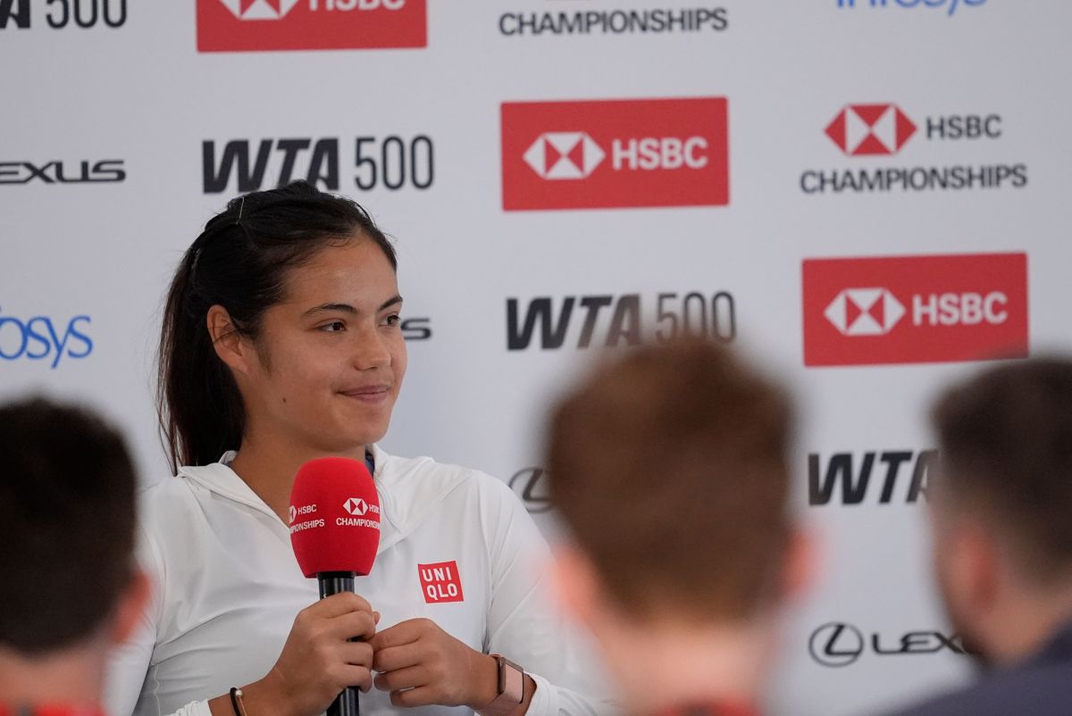 EMMA RADUCANU at Press Conference After Winning Her First Round Match ...