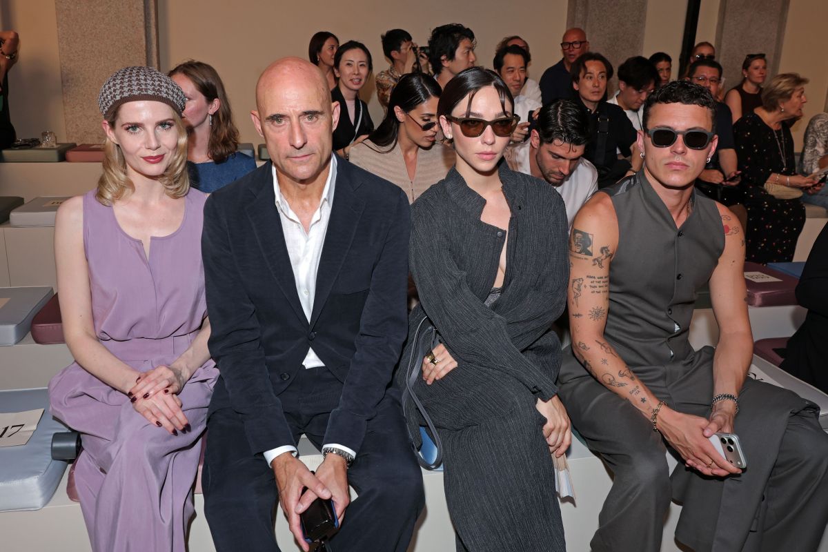 MATILDA DE ANGELIS at Giorgio Armani Fashion Show at Milan Fashion Week ...
